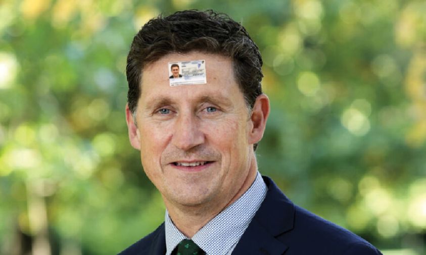 Frequent flyer Eamon Ryan glues passport card on forehead to save time ...